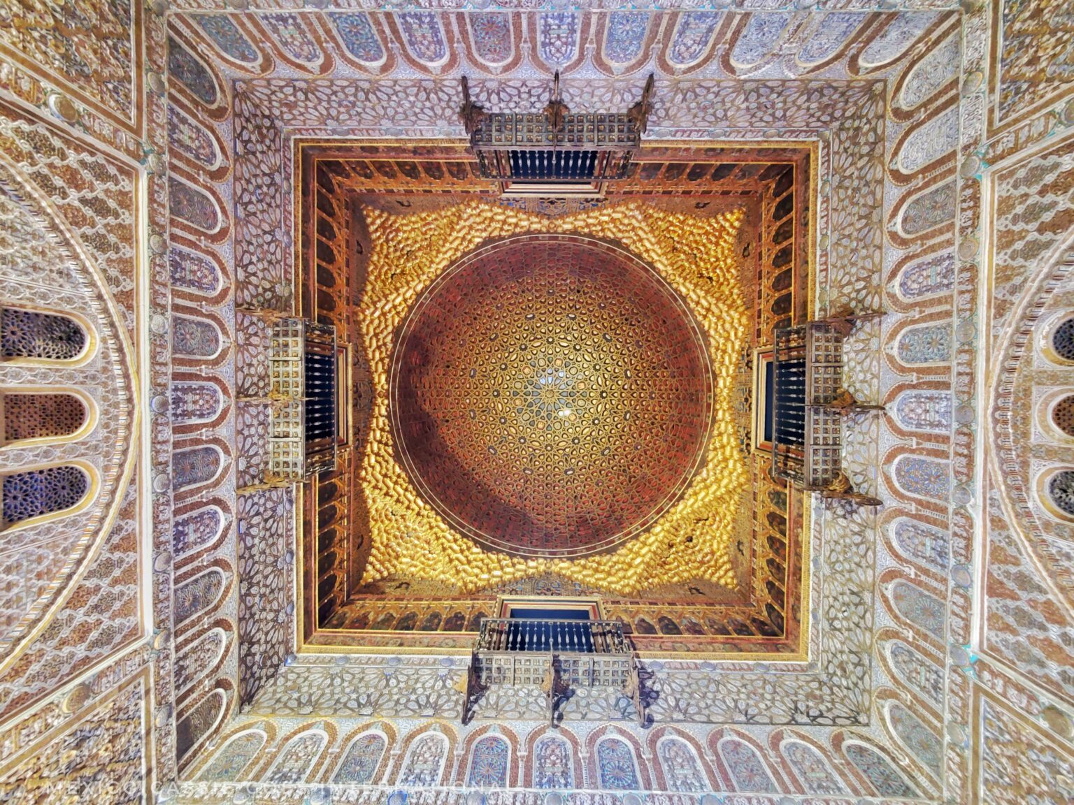 Exploring the Alcazar - travel tips from a local expert