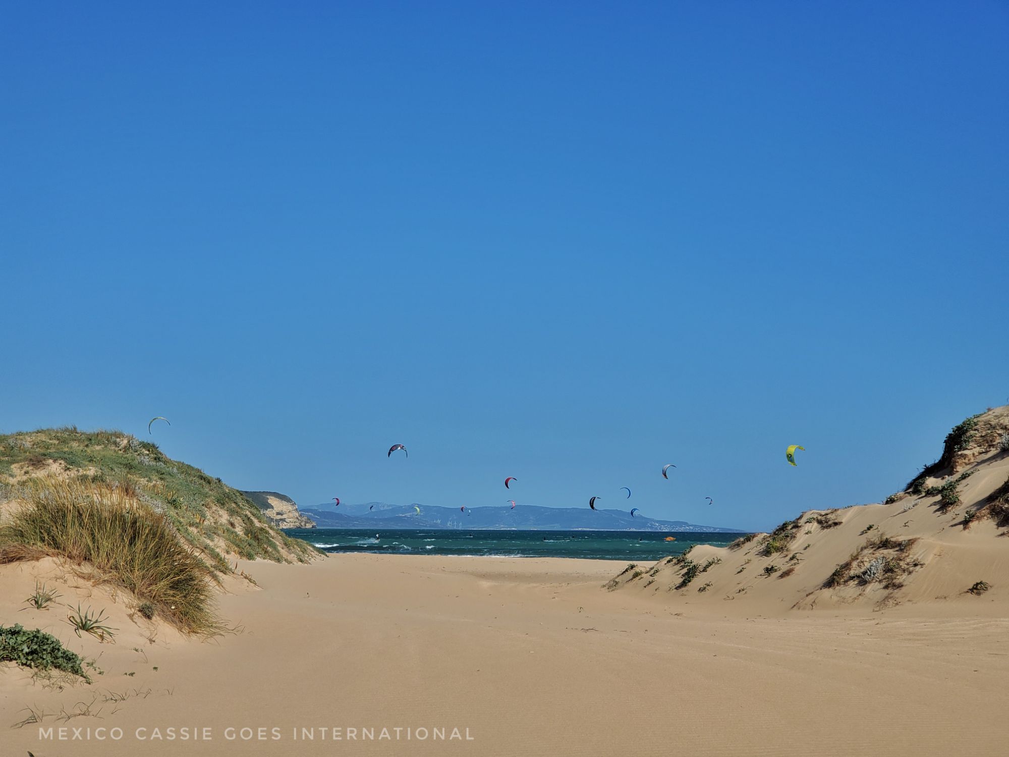 Your expert guide: how to get to the beach from Seville